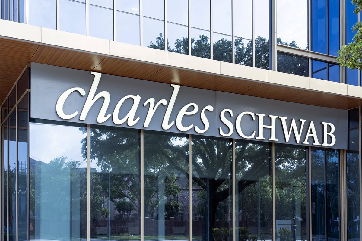 Best Schwab Funds to Hold in an HSA [May 2026]